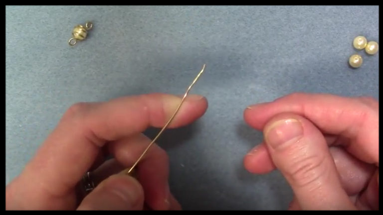 How to Make a Wire Bead Cage | Craft Minute