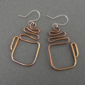 27 Creative Earring Wire Frame Designs | Craft Minute